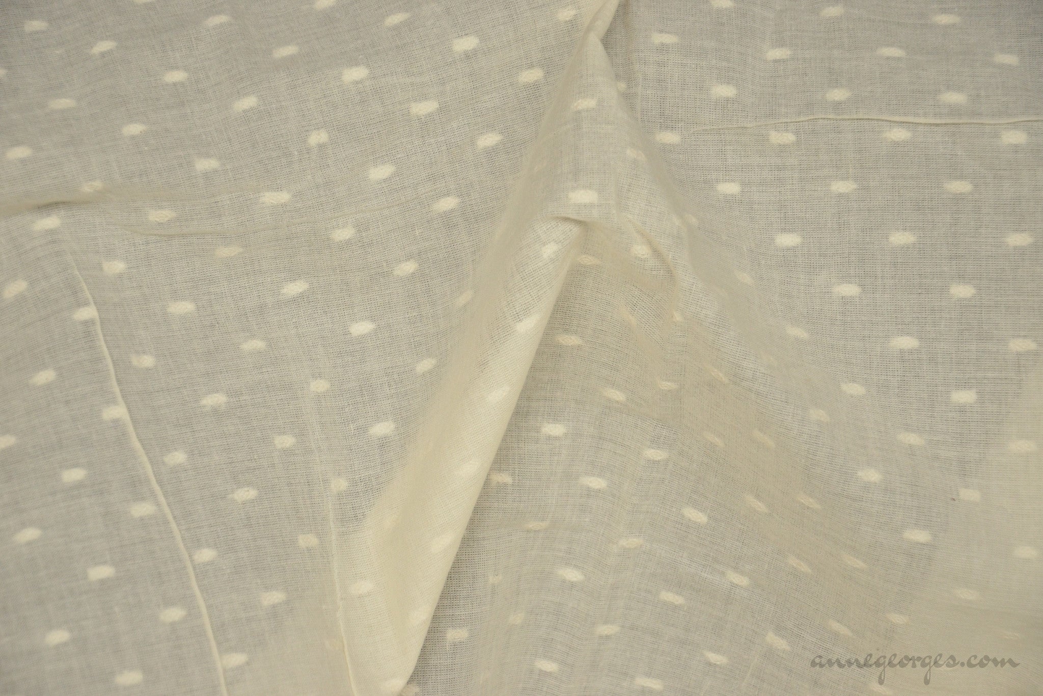 Organic Cotton Handwoven Fabric - LOOMSTATE ( Tiny Floral Medallions ...