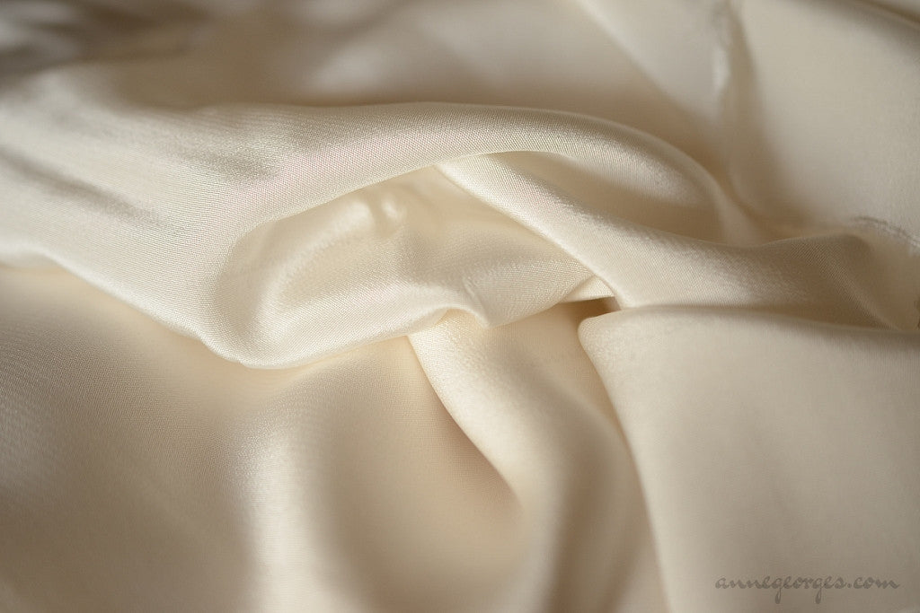 Pure Silk Fabric - MERINGUE SILK ( No 901, Unbleached Dyeable ...